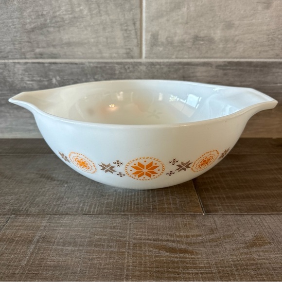 Pyrex | Kitchen | Vintage Pyrex 444 Town And Country 4 Quart Cinderella ...